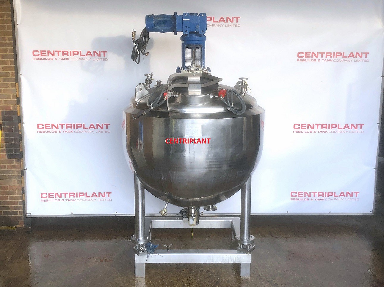 15148 - 1,000 LITRE STAINLESS STEEL STEAM JACKETED ATEX RATED MIXING ...