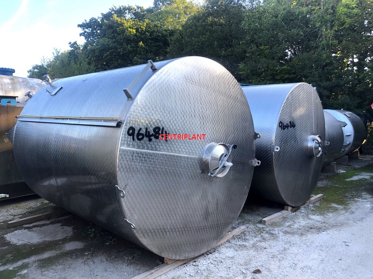96484 - 13,500 LITRE VERTICAL STAINLESS STEEL TANKS - Centriplant